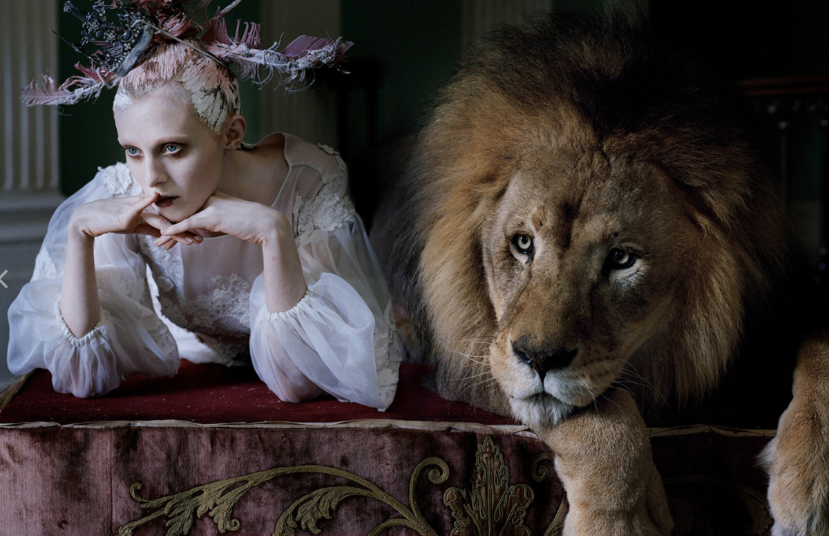 Photographer Tim Walker Named Creator for 2018 Pirelli Calendar | FIB